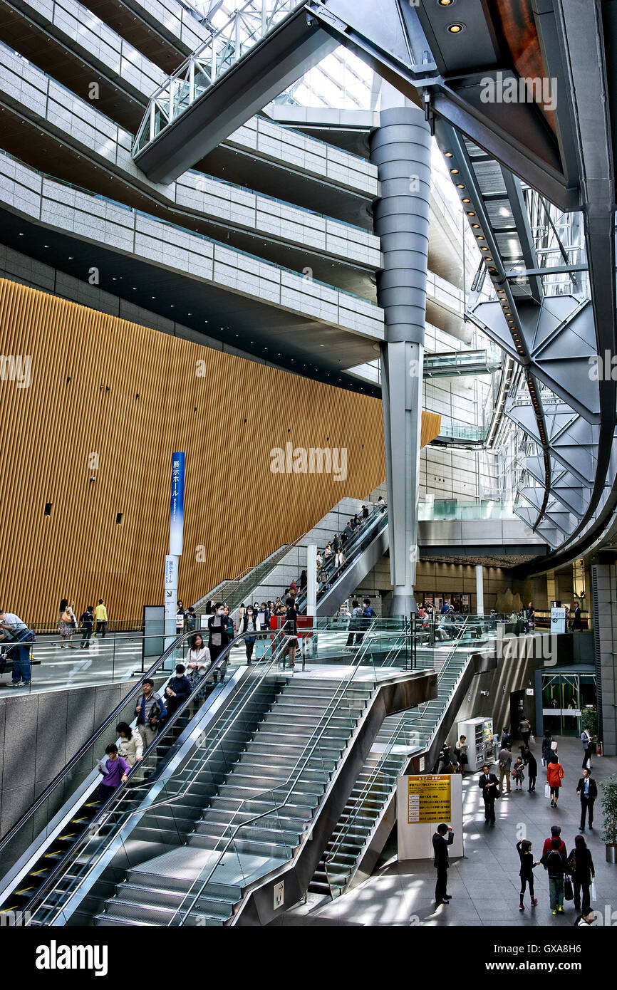 Inside the international forum building hi-res stock photography and ...