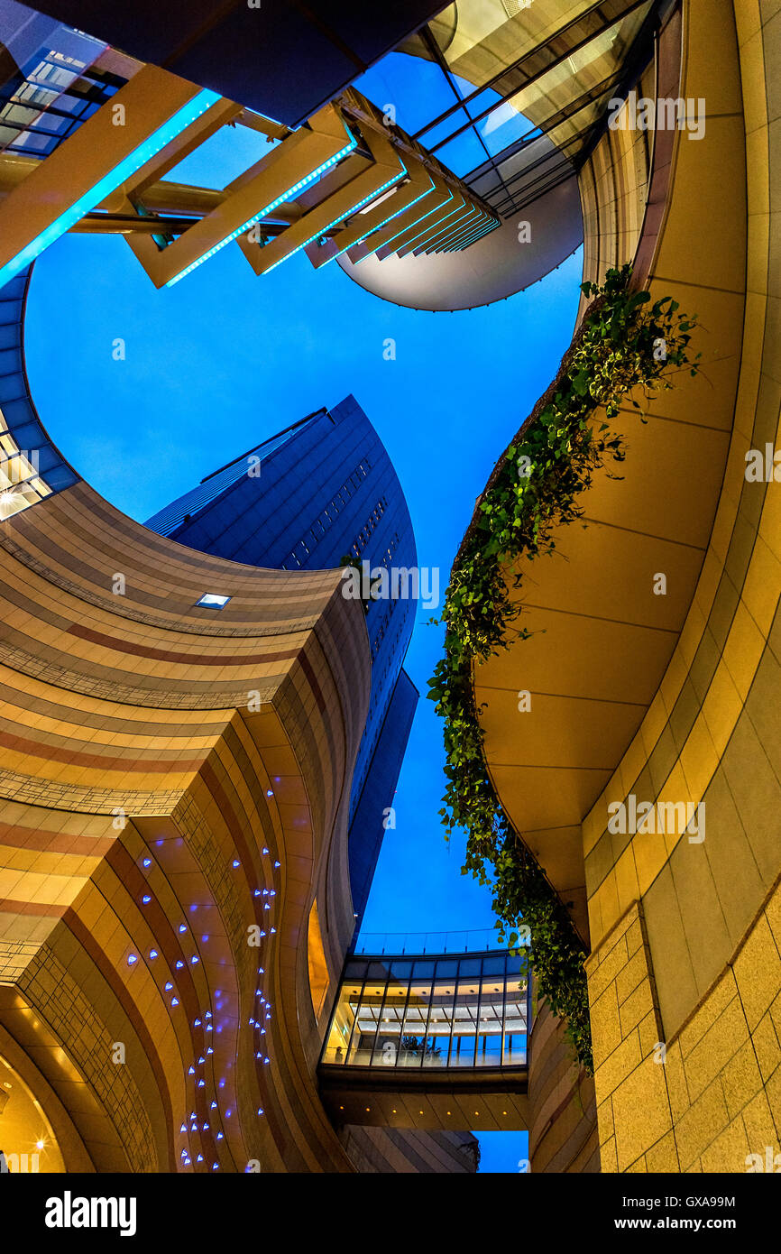 Japan osaka namba parks architecture hi-res stock photography and ...