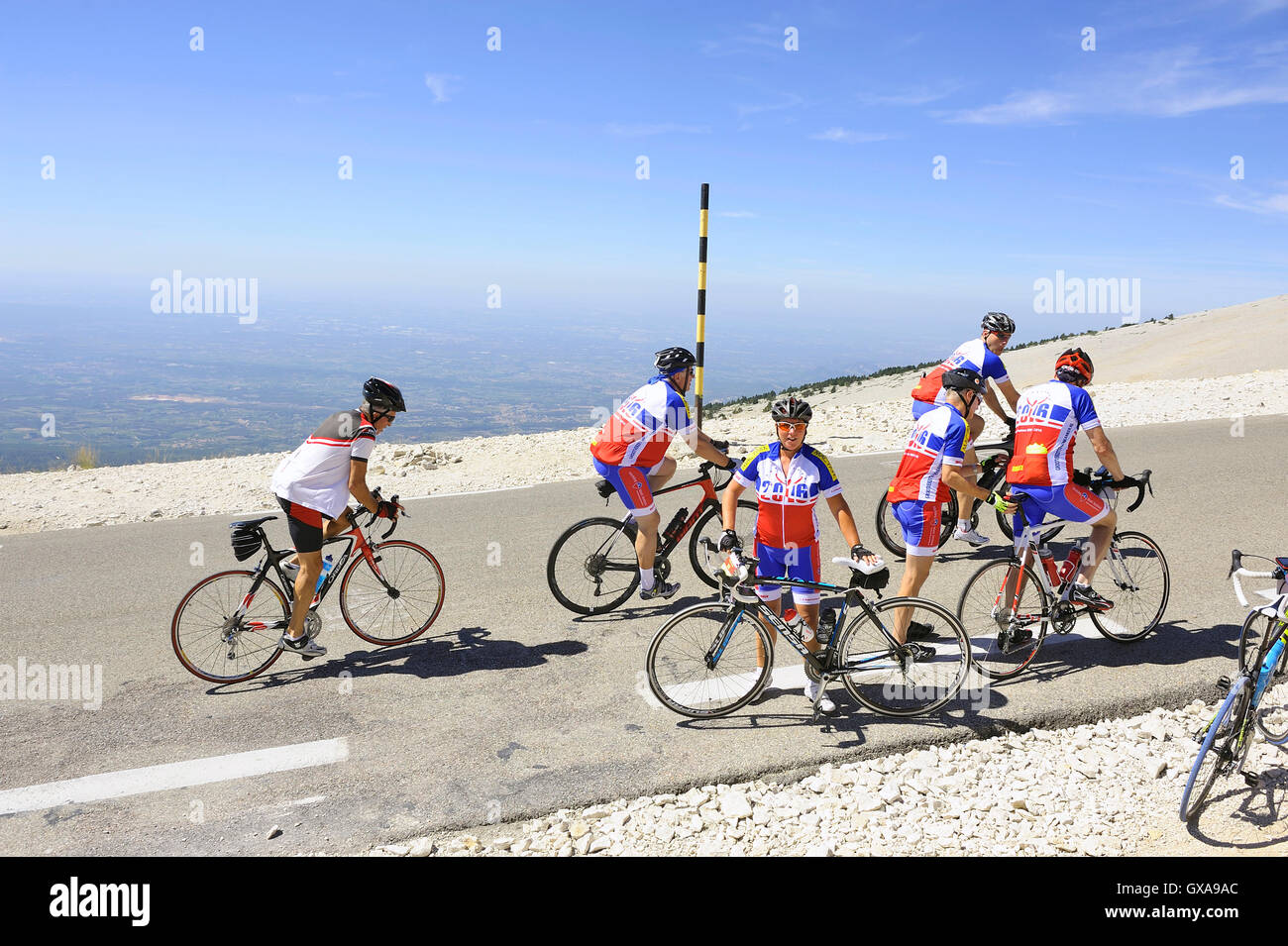 Bike race aerial hi-res stock photography and images - Alamy