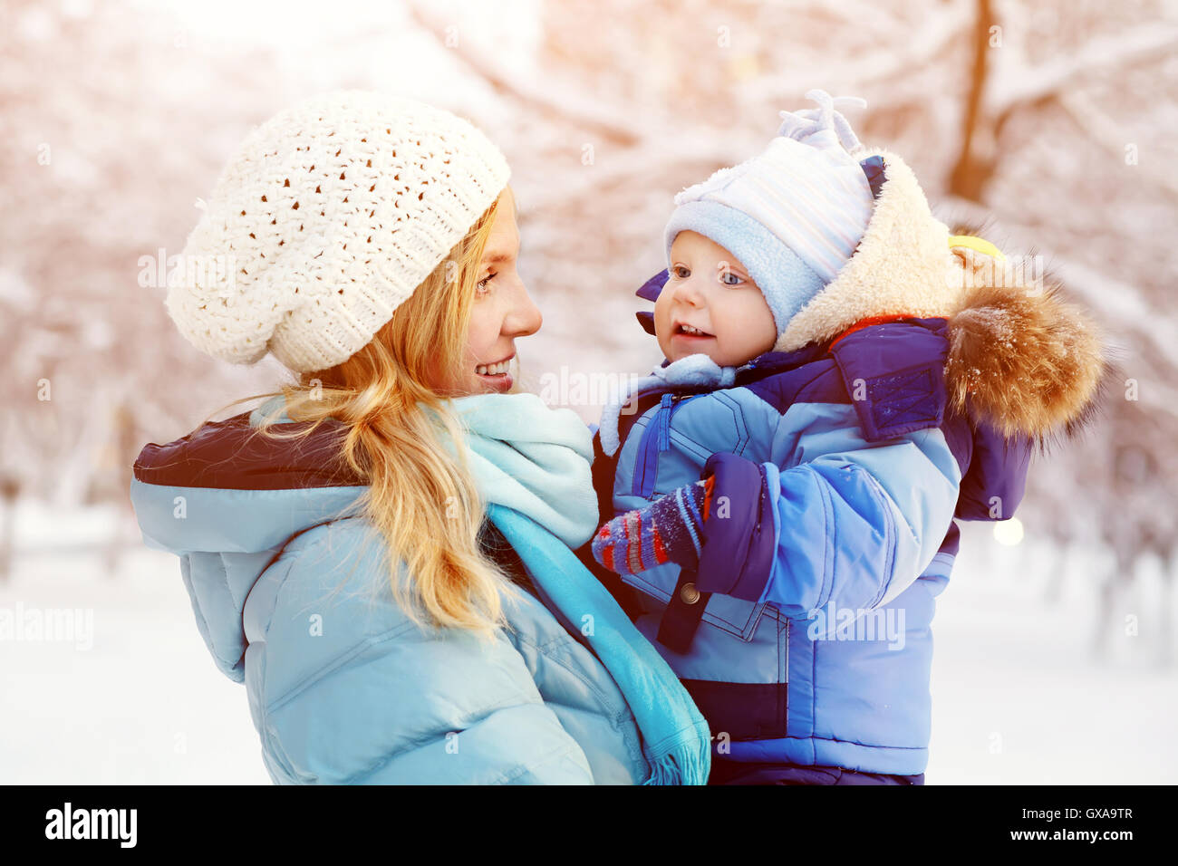 Baby outside in winter hi-res stock photography and images - Alamy