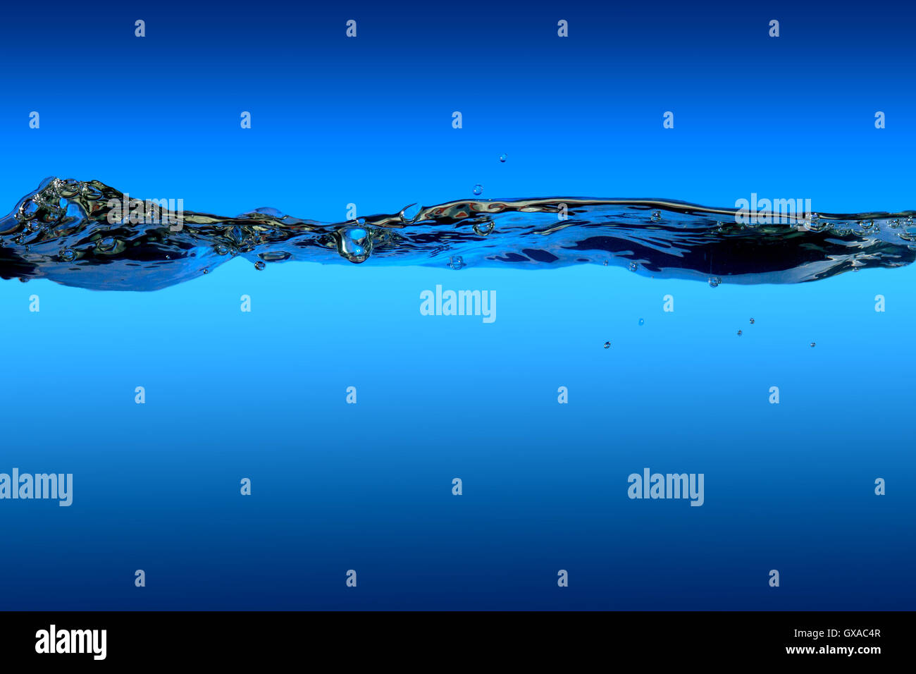 Deep blue water hi-res stock photography and images - Alamy