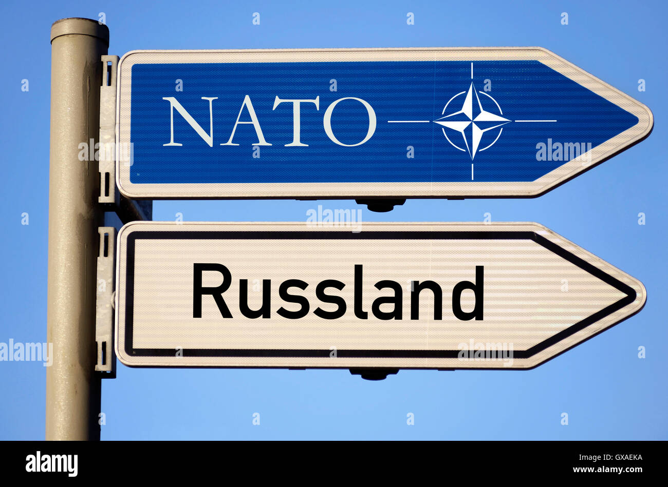 Nato sign hi-res stock photography and images - Alamy
