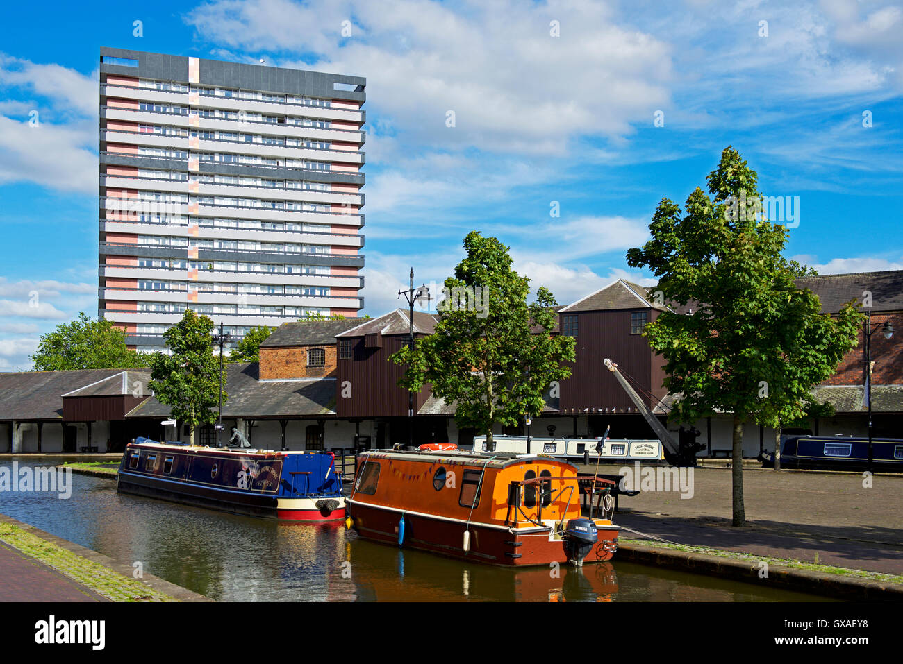 The Canal Basin, Coventry Canal, Coventry, Warwickshire, West Midlands ...