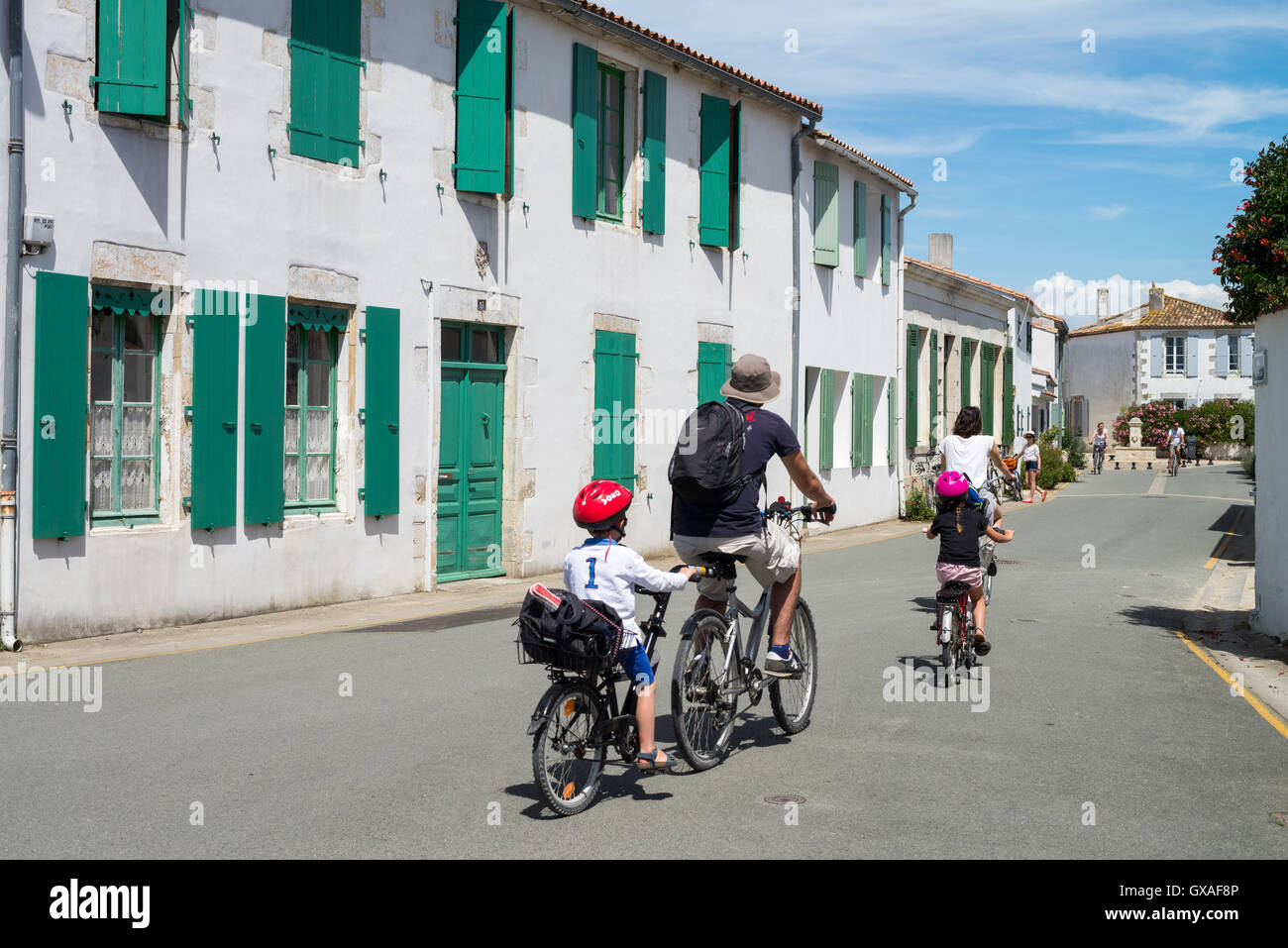 Loix village hi-res stock photography and images - Alamy