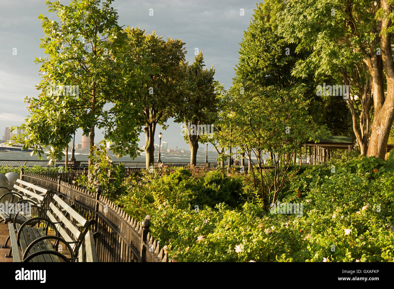The garden on Rector Place in Battery Park City, a neighborhood in ...
