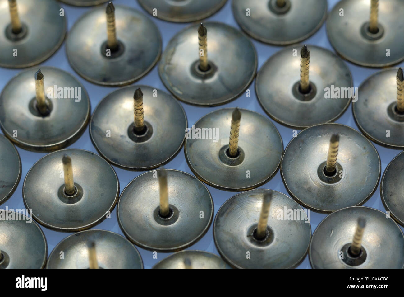 Drawing pins tack stationery hi-res stock photography and images - Alamy