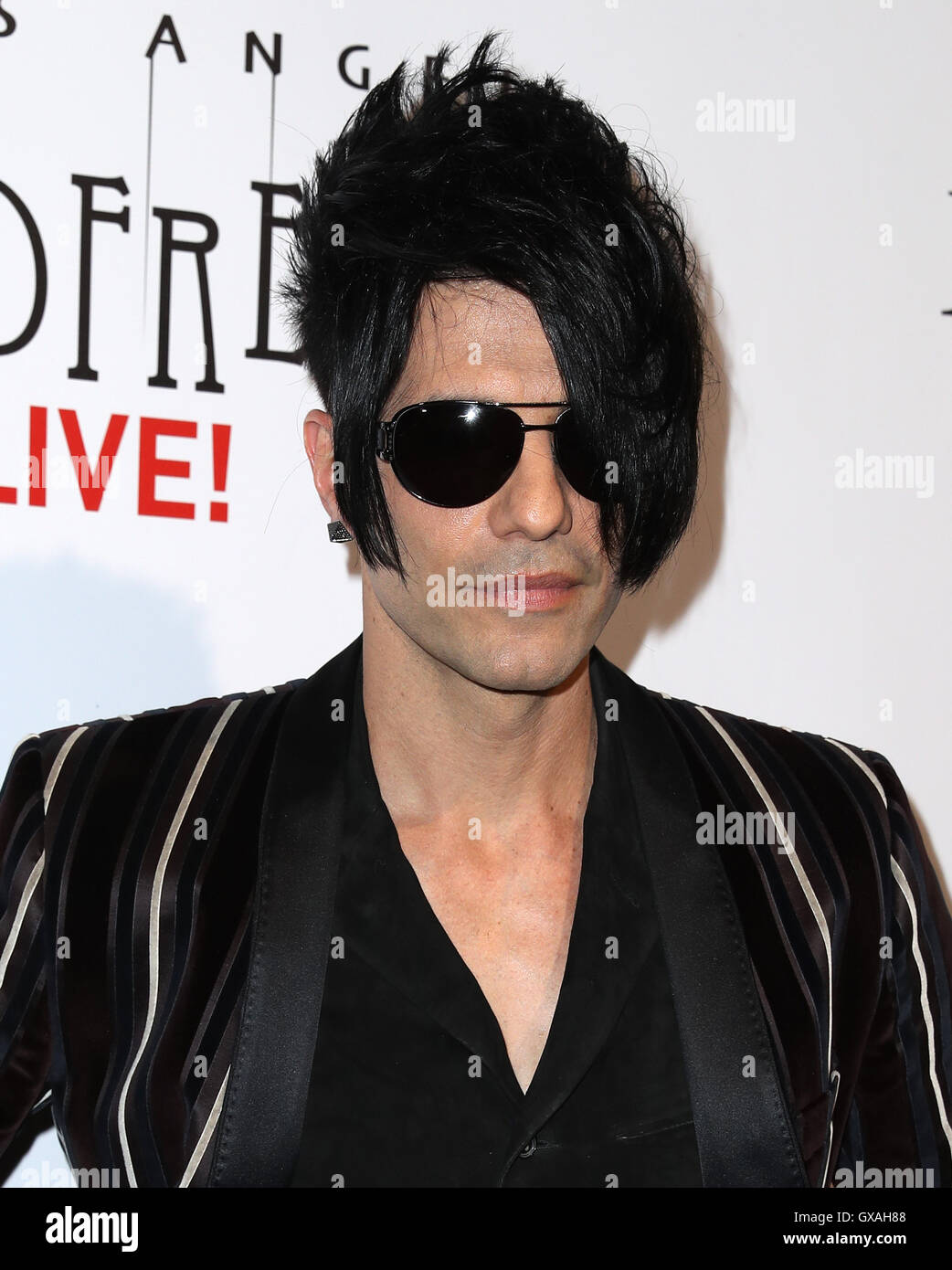 Legendary Magician Criss Angel Rolls Out the Black Carpet at World ...