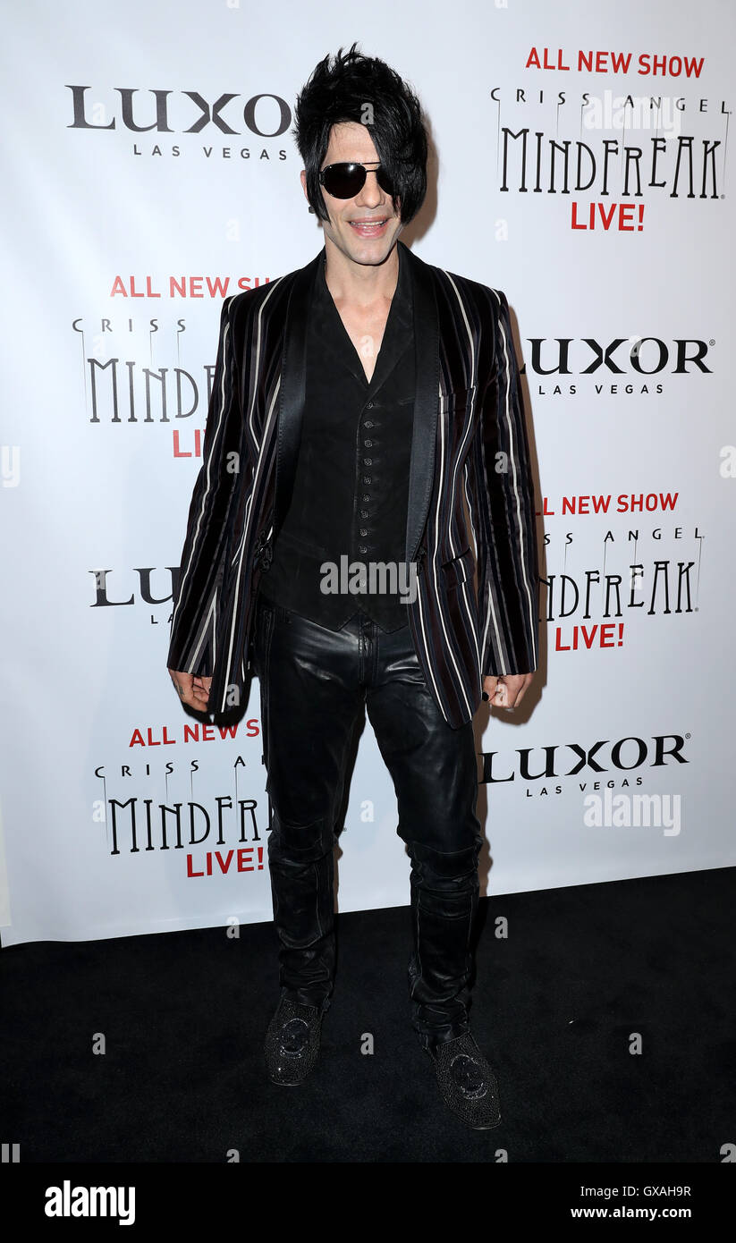 Legendary Magician Criss Angel Rolls Out the Black Carpet at World ...