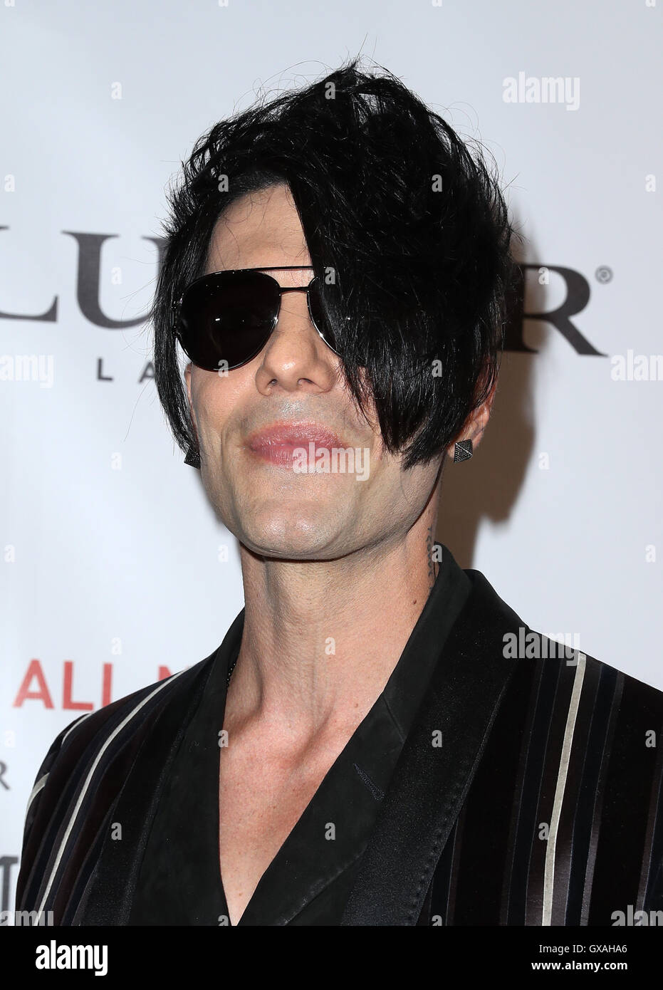 Legendary Magician Criss Angel Rolls Out the Black Carpet at World ...