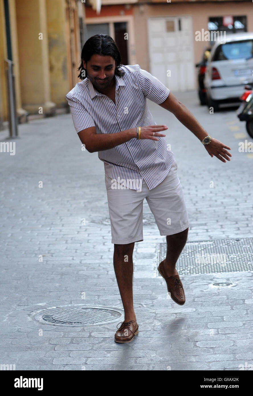 TOWIE cast members arrive at restaurant in Palma for filming Featuring ...