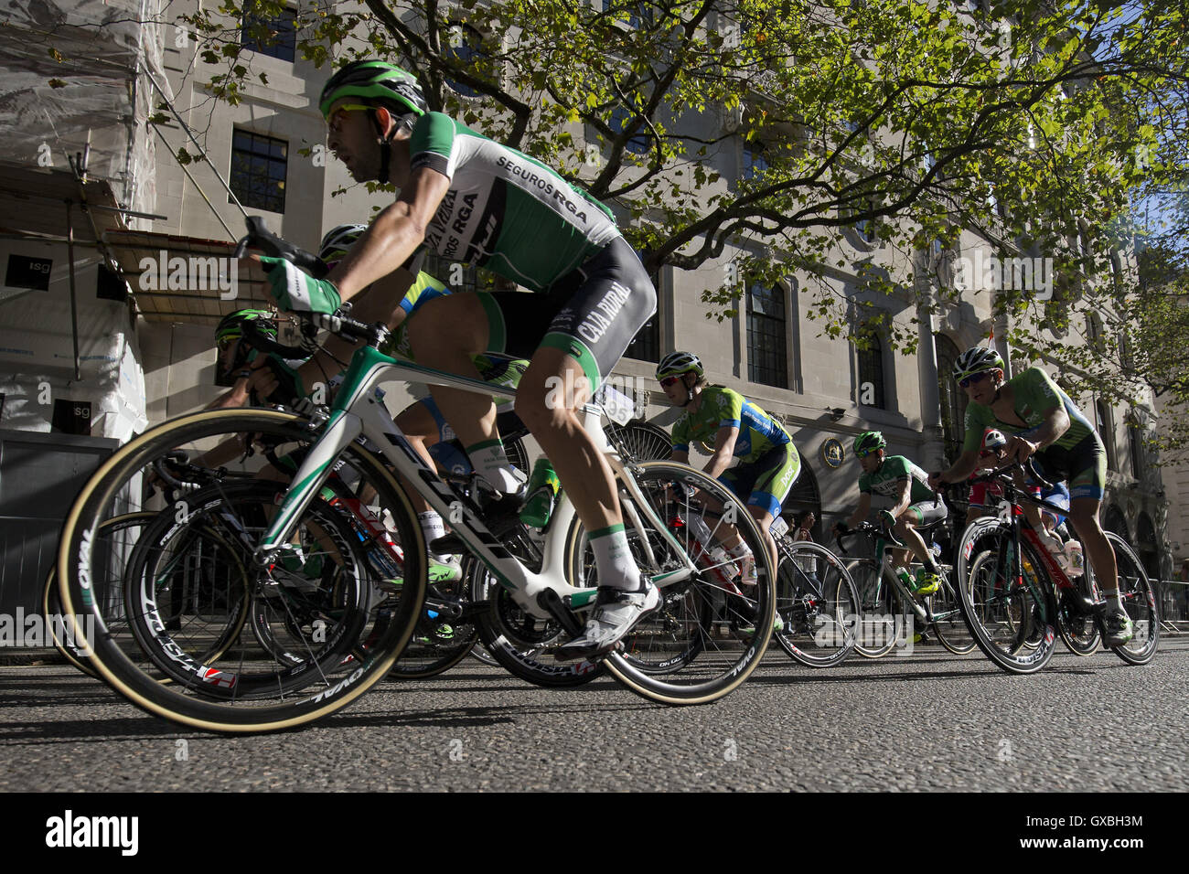 Tour britain stage london hi-res stock photography and images - Alamy