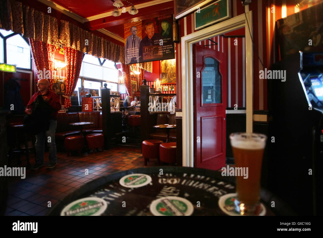 Inside John Bittles Bar Featuring Atmosphere Where Belfast Ireland When 11 Jul 2013 C Stock