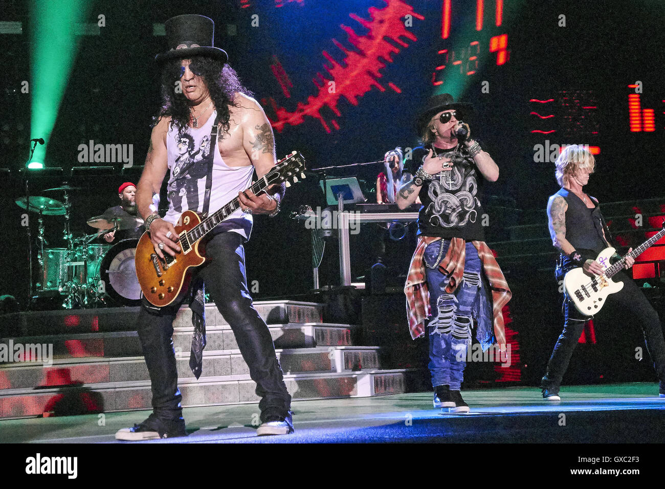 Guns N’ Roses perform live in concert at Soldier Field during the 'Not ...