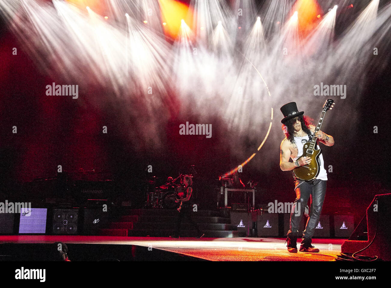 Guns N’ Roses perform live in concert at Soldier Field during the 'Not ...