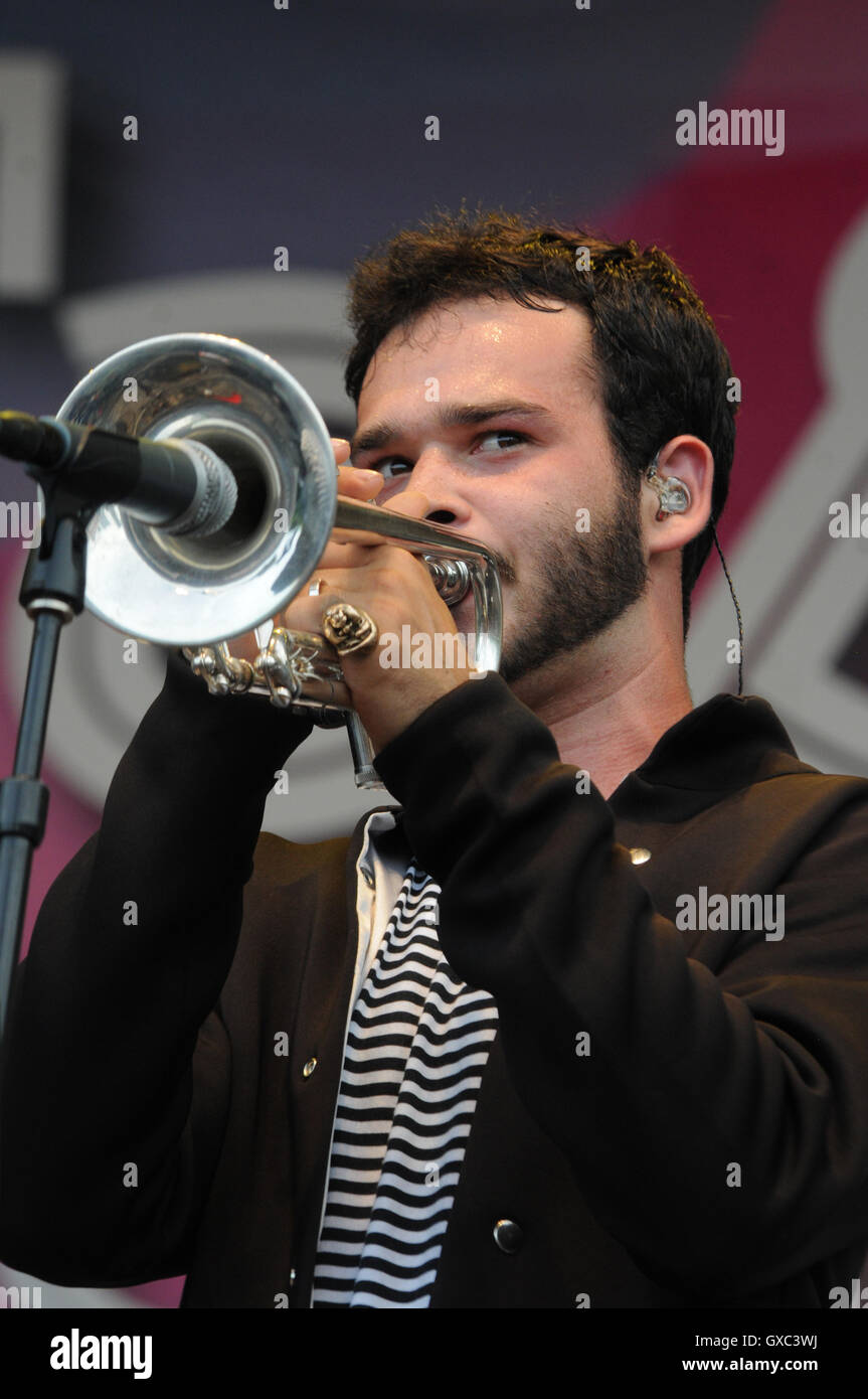 Donnie shell hi-res stock photography and images - Alamy