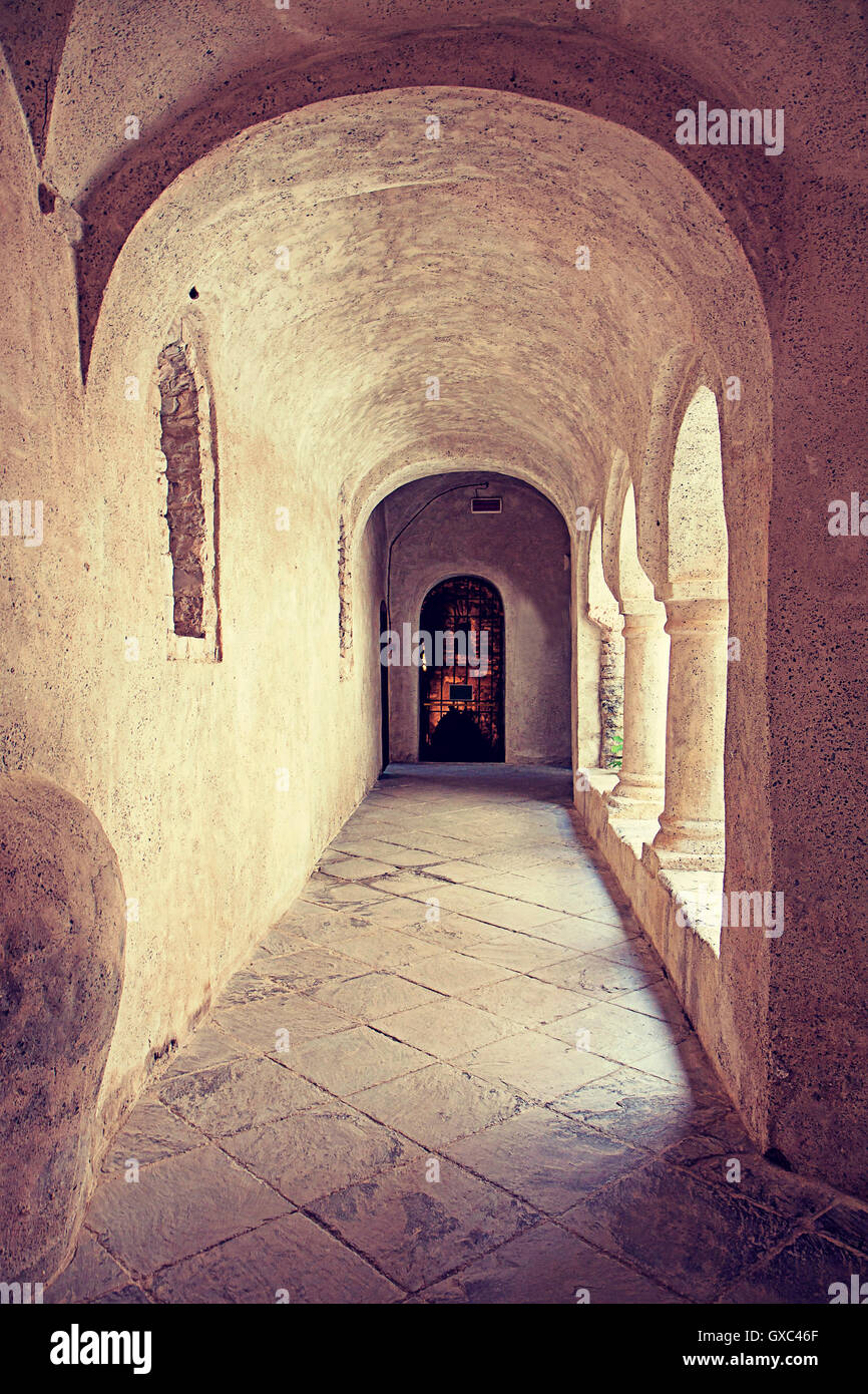Vaulted stone ceiling hi-res stock photography and images - Alamy