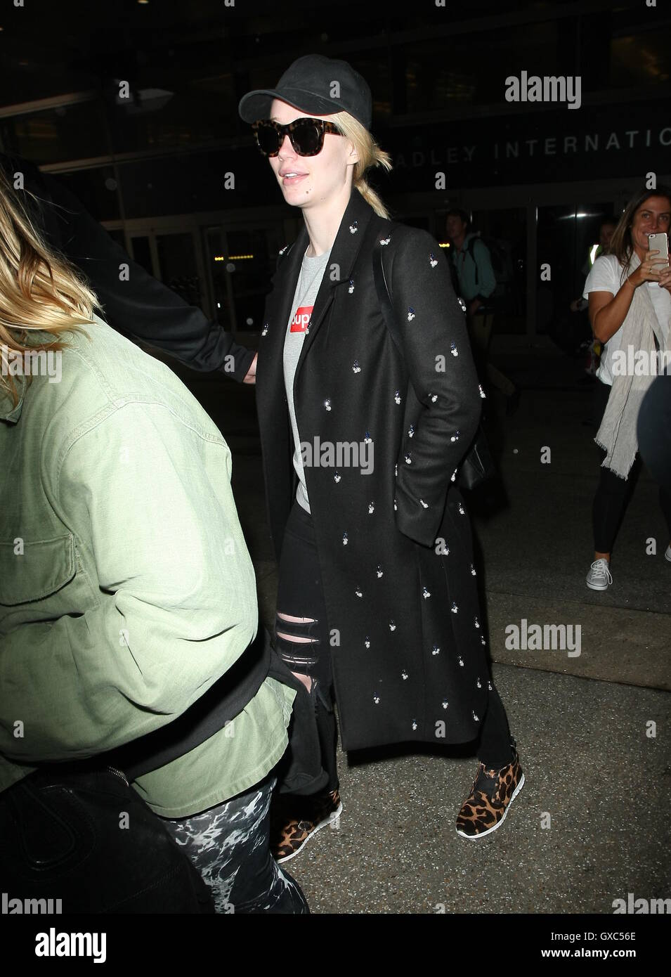 Iggy Azalea arriving at Los Angeles International Airport (LAX) wearing ...