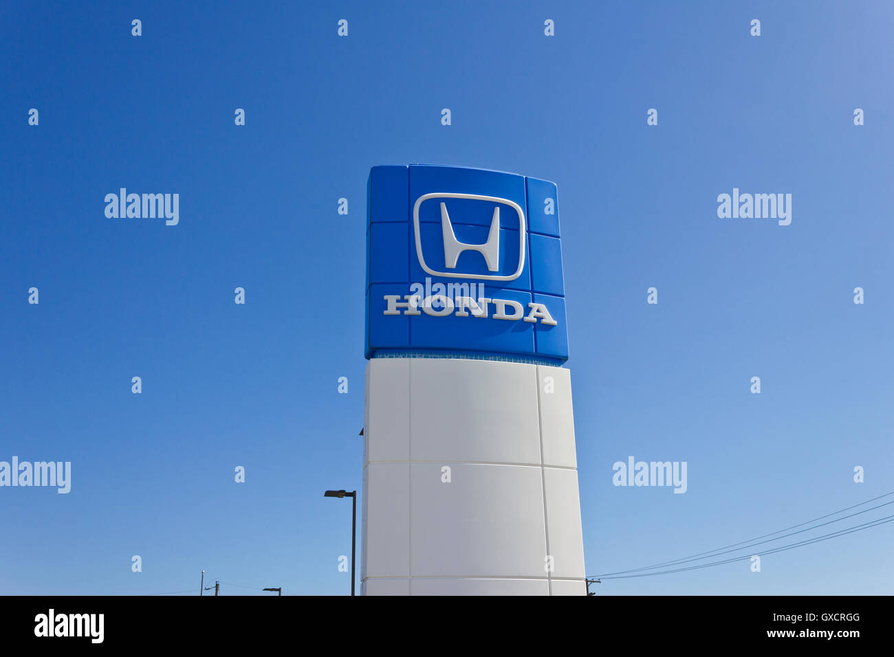 Honda motorcycle logo hi-res stock photography and images - Alamy