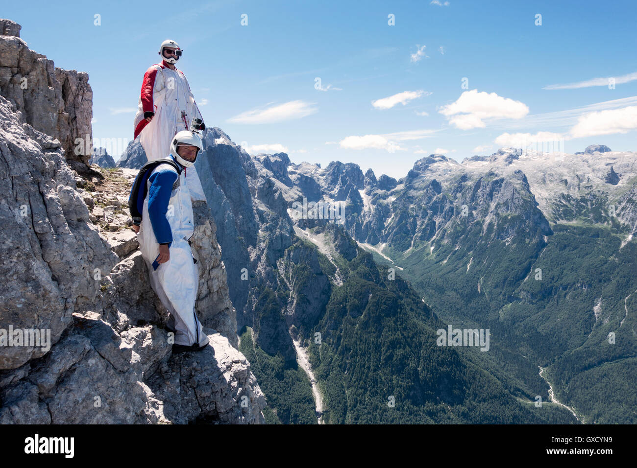 Ready to jump of cliff hi-res stock photography and images - Alamy