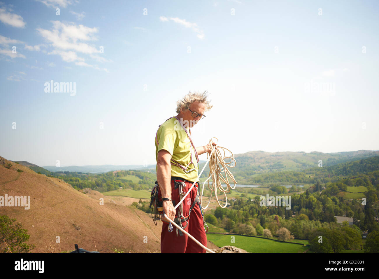 Rock climbing rope hi-res stock photography and images - Alamy