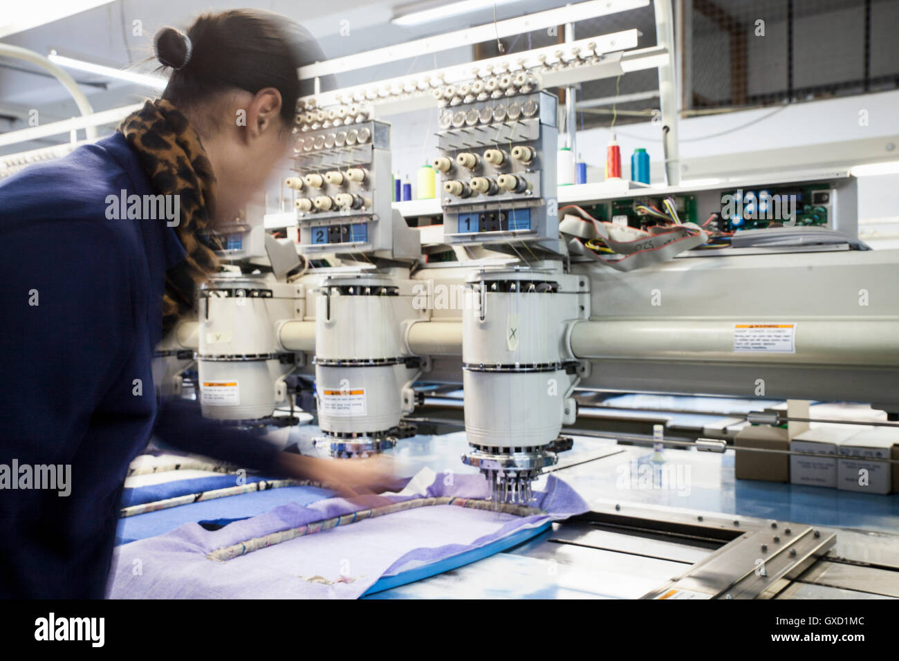 Worker cloth hi-res stock photography and images - Alamy