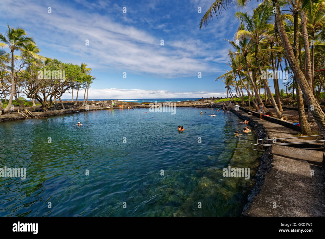 Ahalanui hot spring hi-res stock photography and images - Alamy