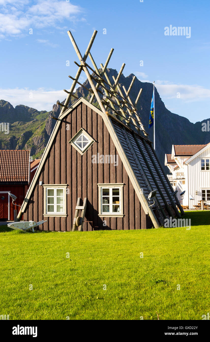 Building traditional arctic hi-res stock photography and images - Alamy