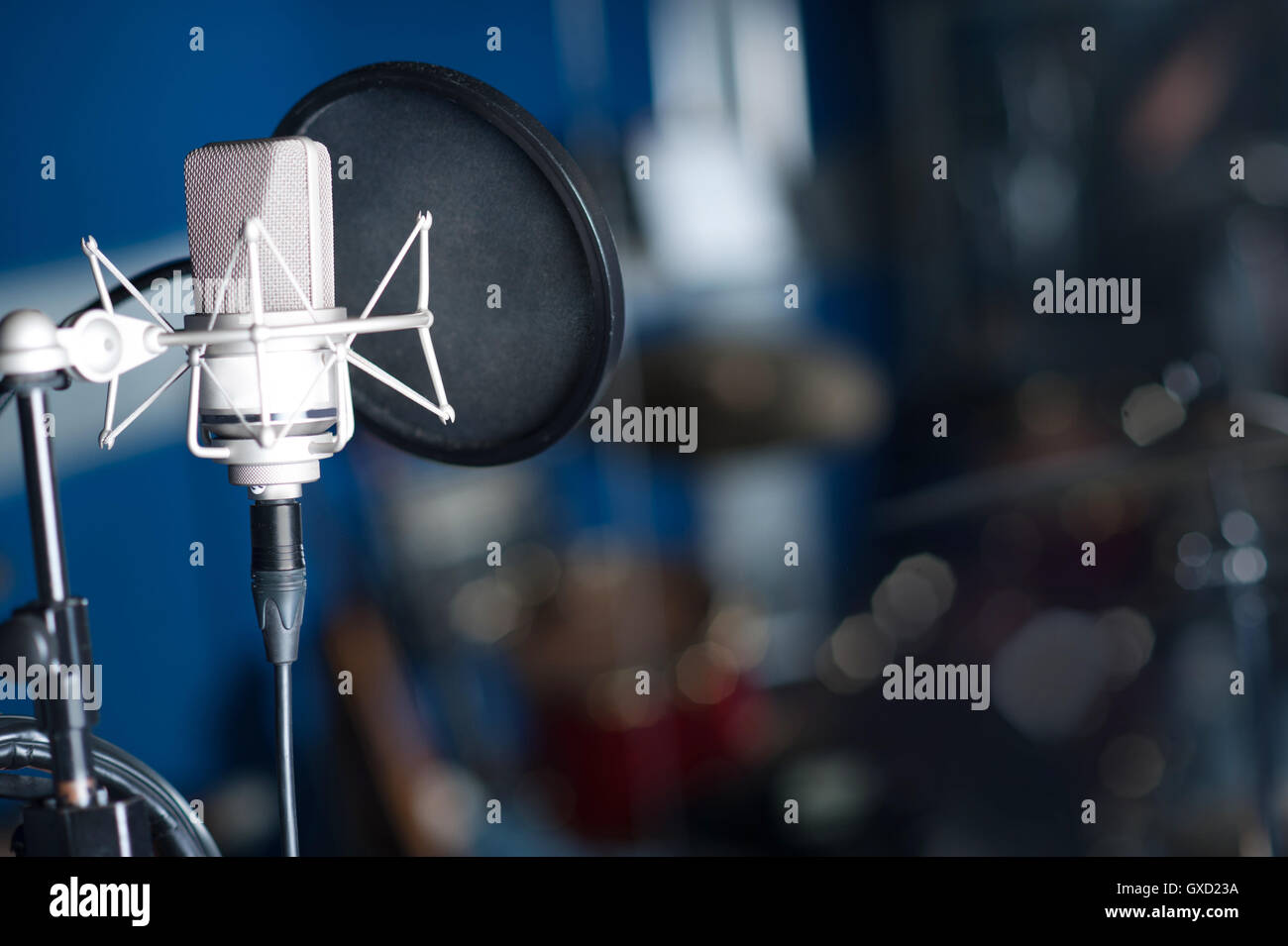 Professional condenser studio microphone Stock Photo - Alamy Professional condenser studio microphone Stock Photo - Alamy