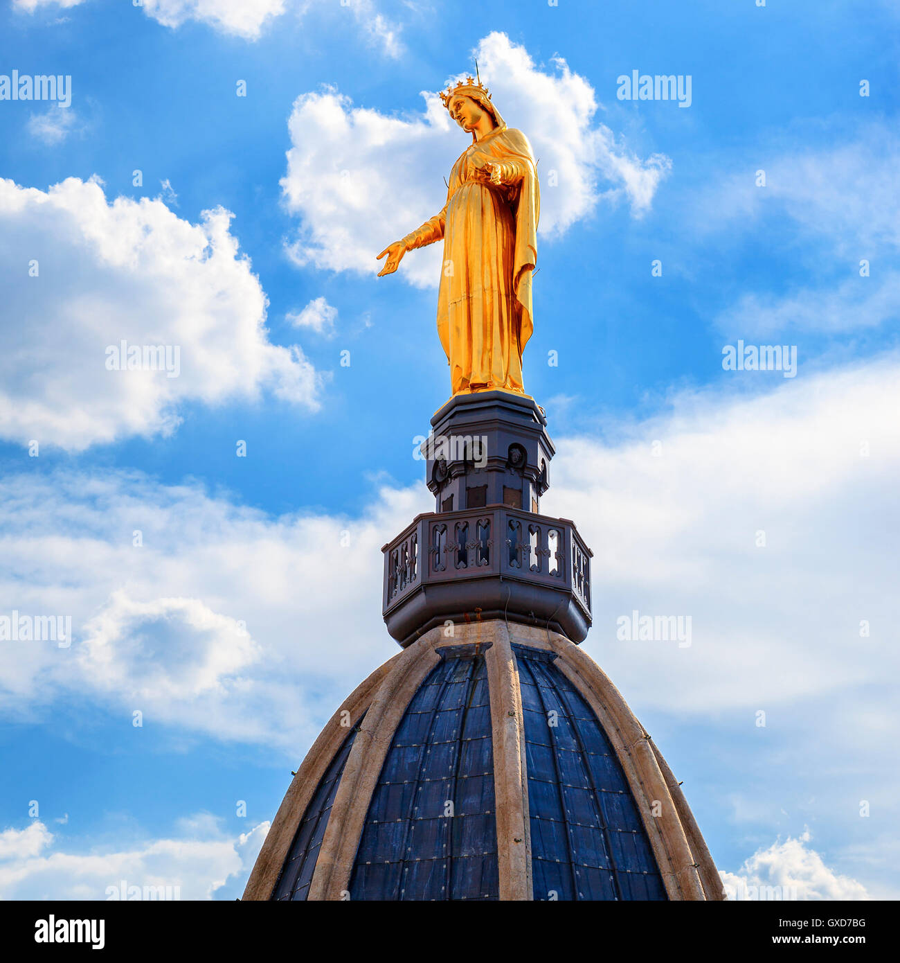 Famous Golden Statue of Virgin Mary Stock Photo - Alamy