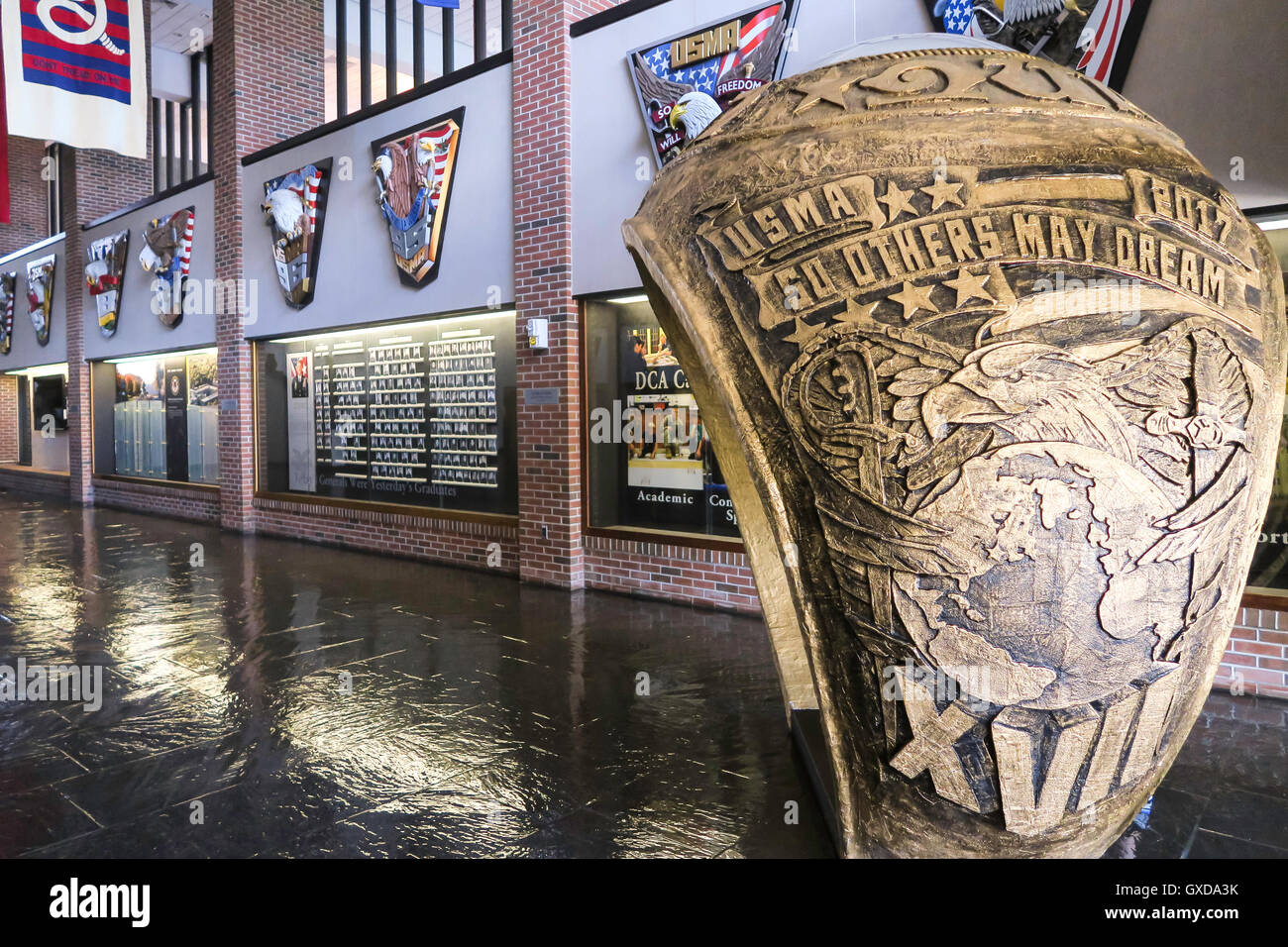 Class ring hi-res stock photography and images - Alamy