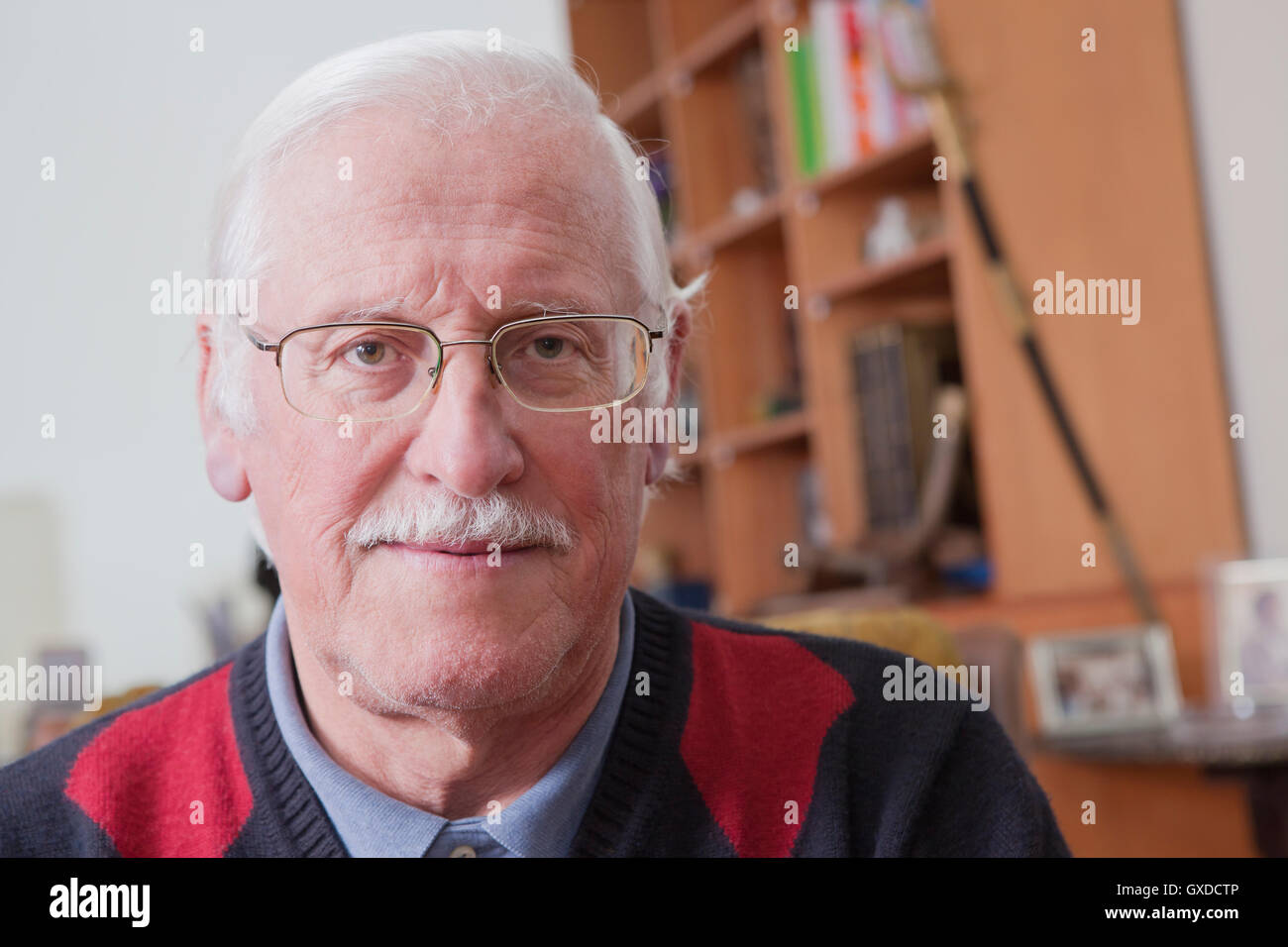 Senior man at home Stock Photo - Alamy