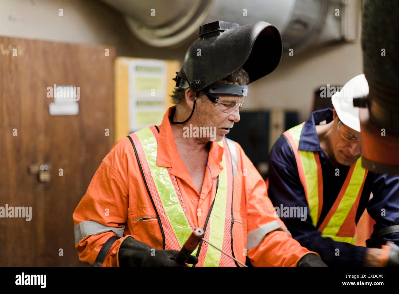 Engineer and welding hi-res stock photography and images - Alamy