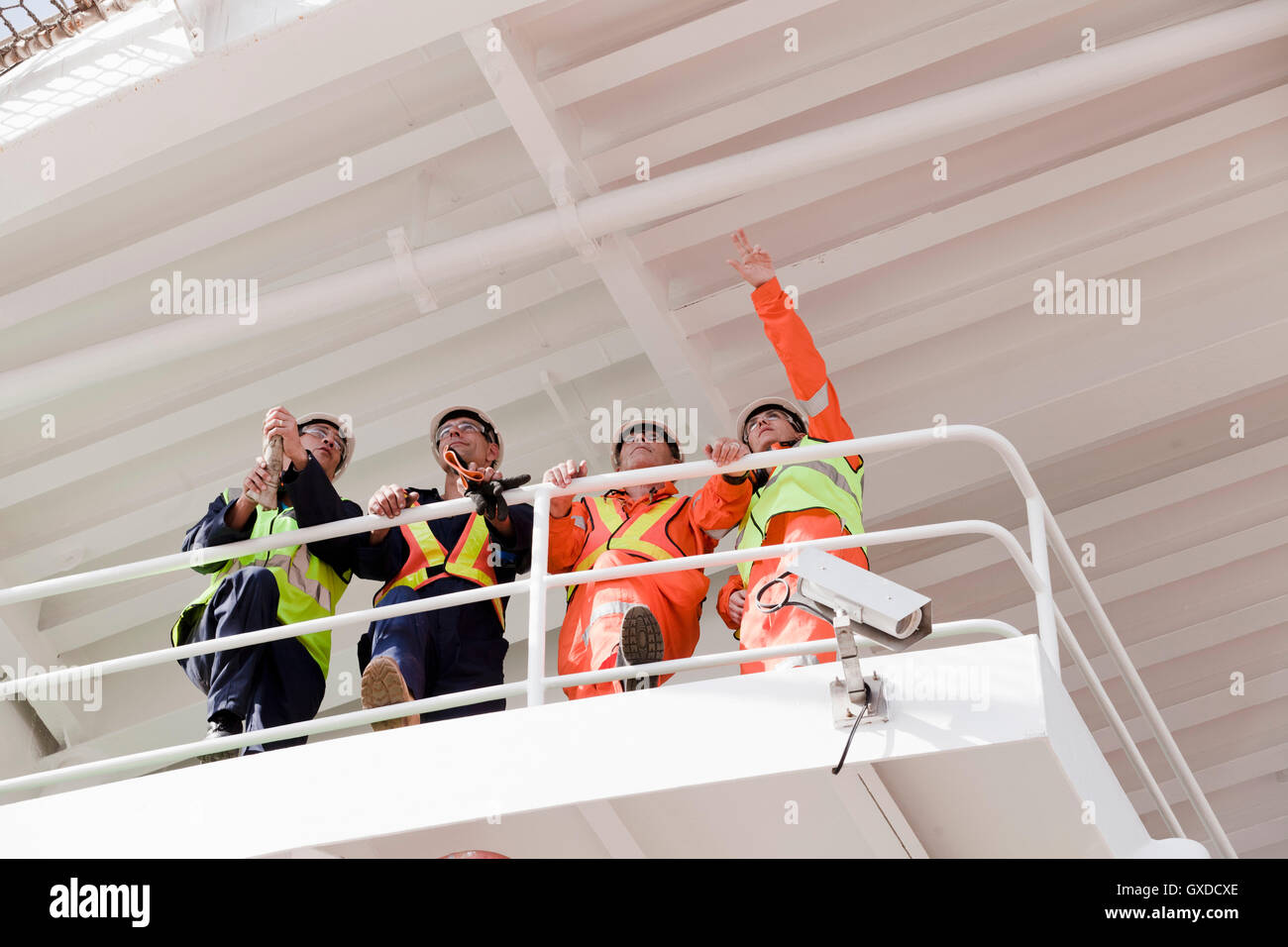 Male female engineers wearing hard hi-res stock photography and images ...