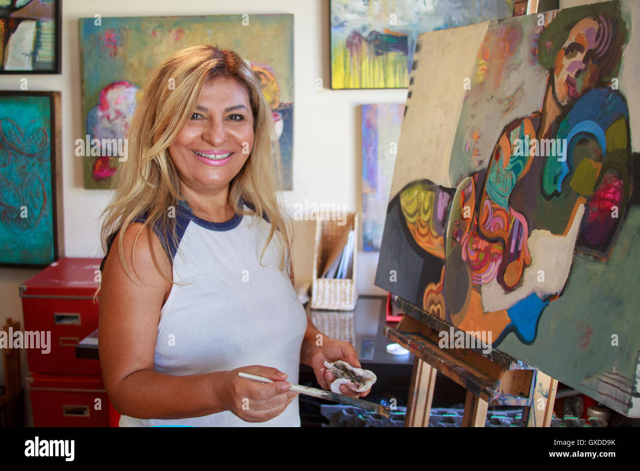 Smiling Artist High Resolution Stock Photography and Images - Alamy