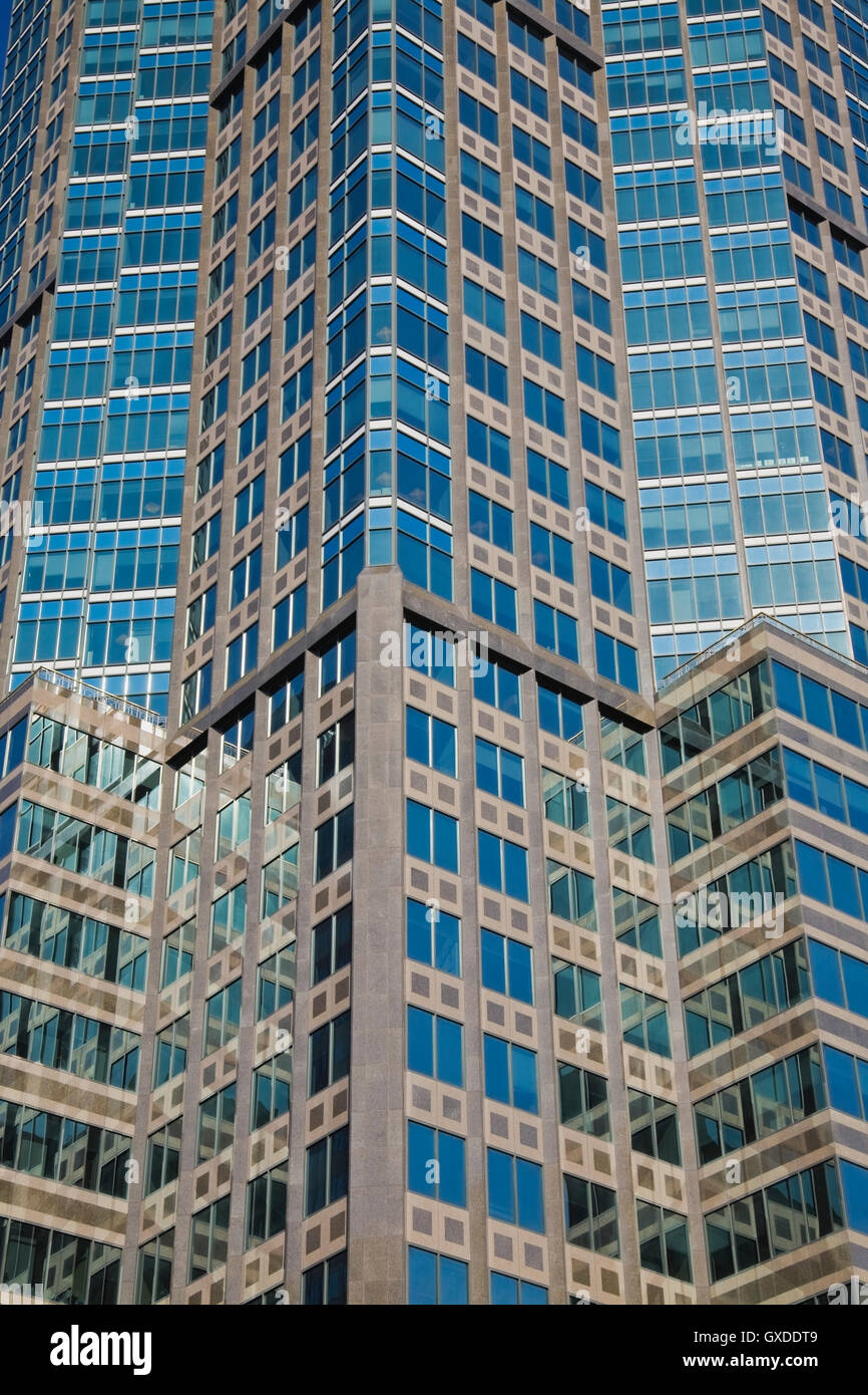 Modern glass fronted buildings hi-res stock photography and images - Alamy