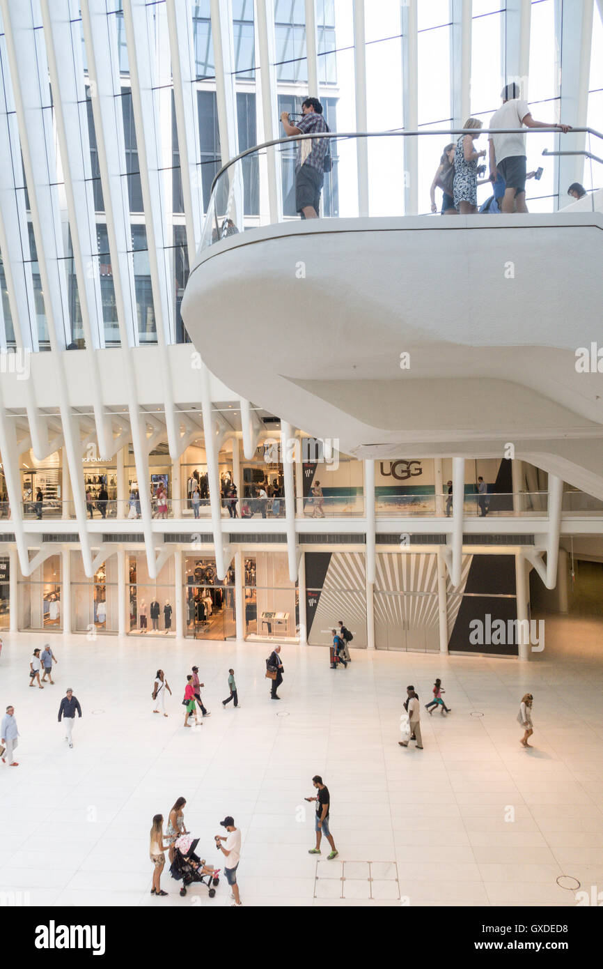 The Oculus Inside the World Trade Center Transportation Hub, Lower ...