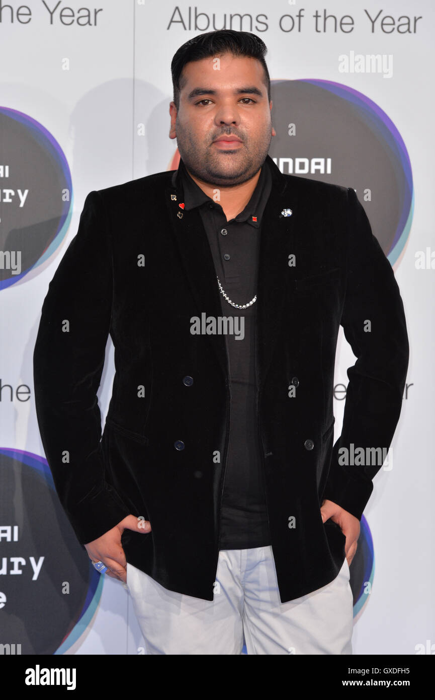 Prize boy hi-res stock photography and images - Alamy