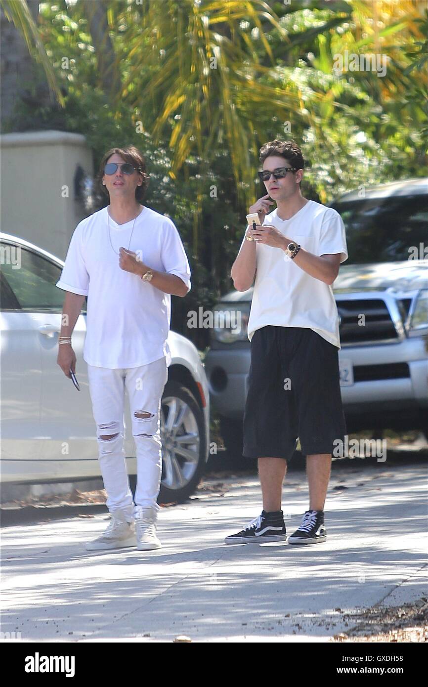 Joey Essex and Jonathan Cheban look for houses in Beverly Hills ...