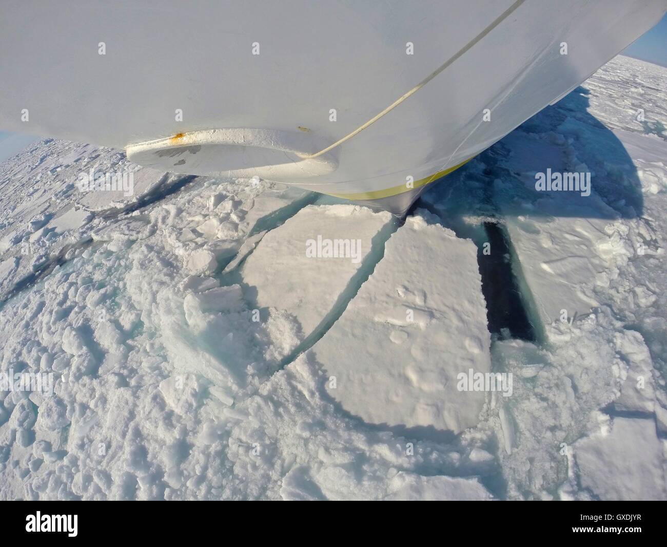 Ice breaking vessel hi-res stock photography and images - Alamy