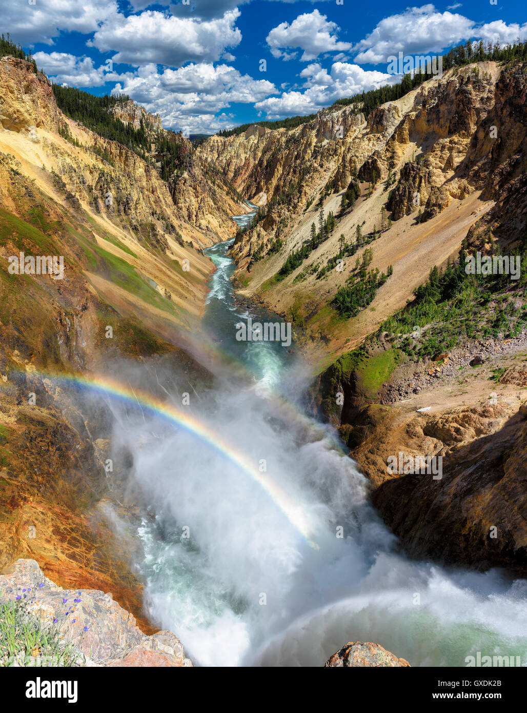 Yellowstone falls hi-res stock photography and images - Alamy