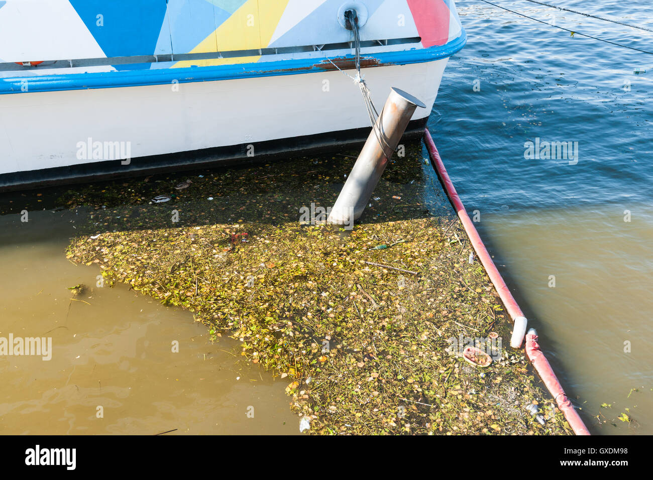 Garbage Ship High Resolution Stock Photography and Images - Alamy