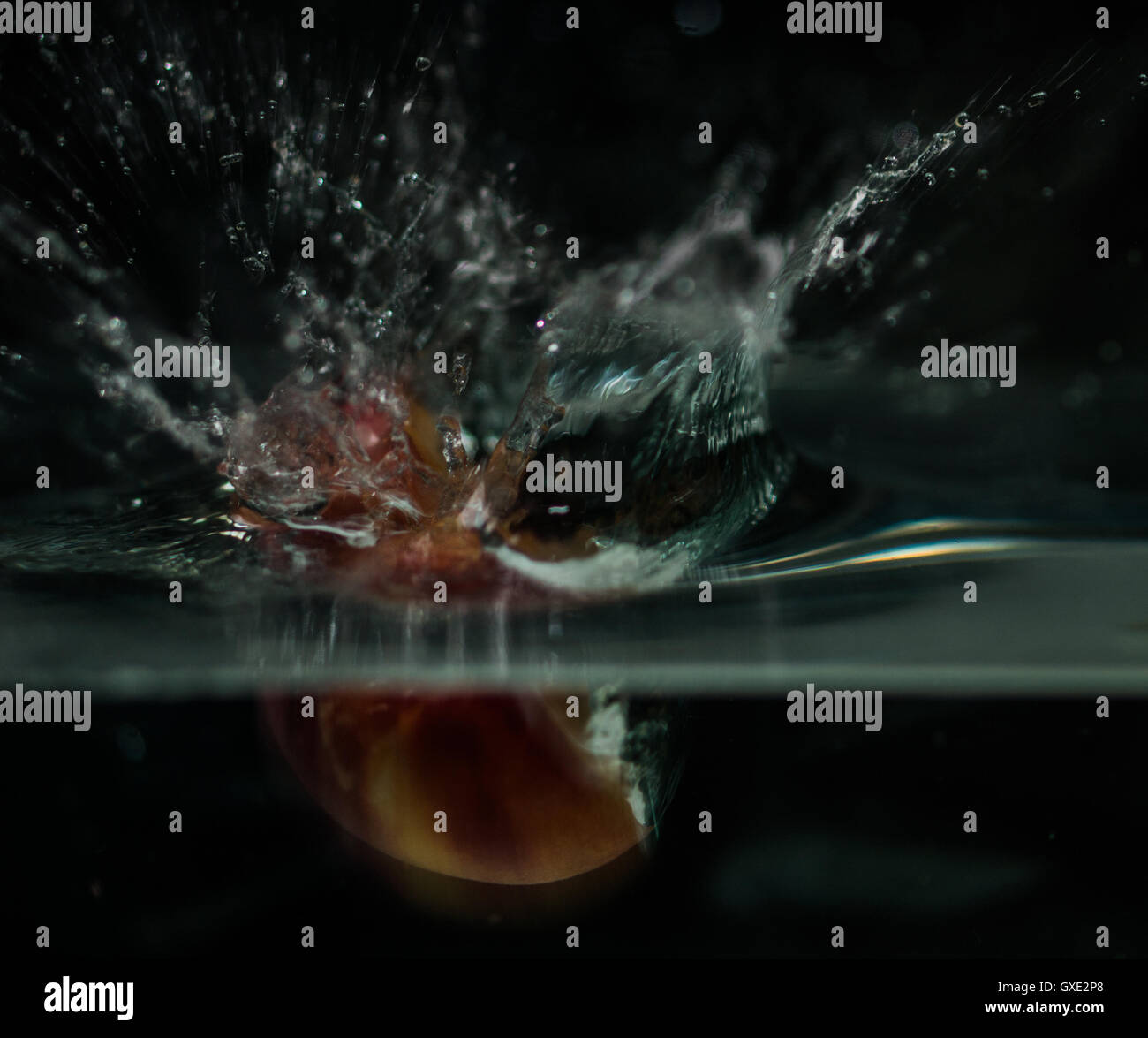 Underwater splash hi-res stock photography and images - Alamy