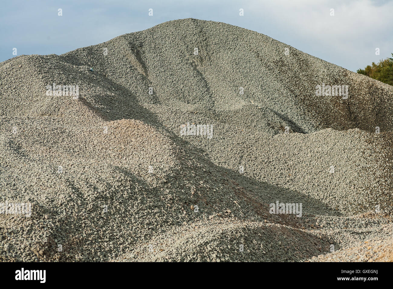 pile of gravel Stock Photo - Alamy