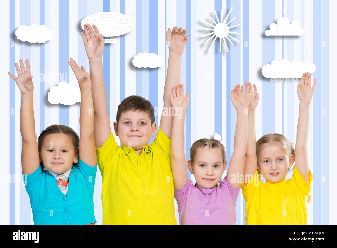 children in a row Stock Photo - Alamy