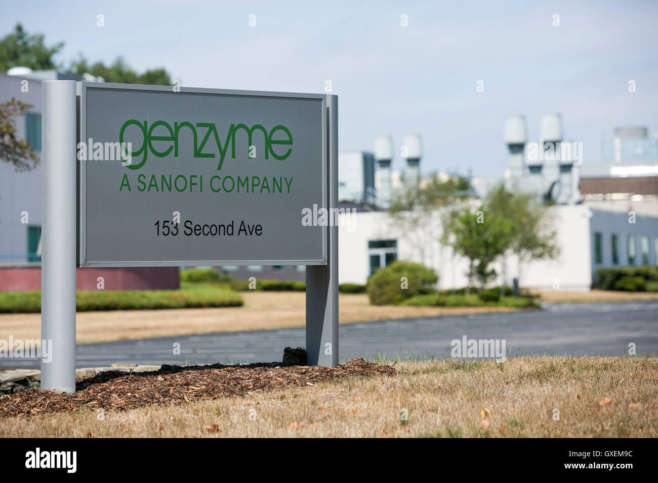 Genzyme building hi-res stock photography and images - Alamy