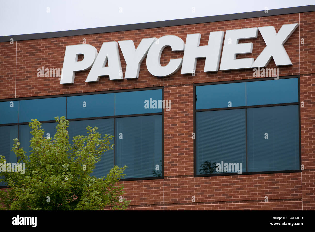 Paychex sign hi-res stock photography and images - Alamy