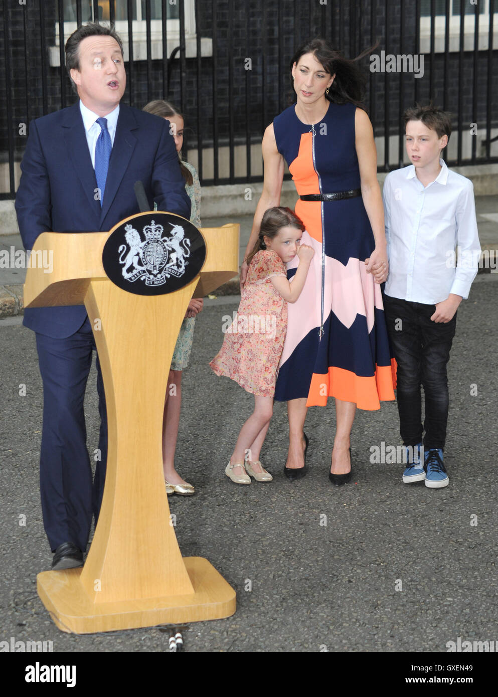 David Cameron delivers a speech outside 10 Downing Street for the last ...