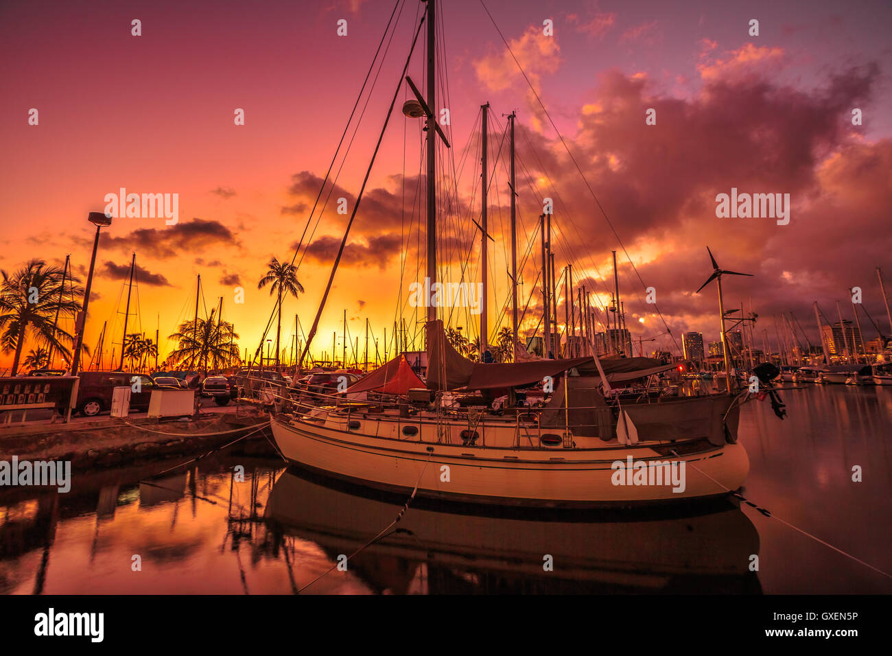 Honolulu Harbor Hawaii Stock Photo - Alamy