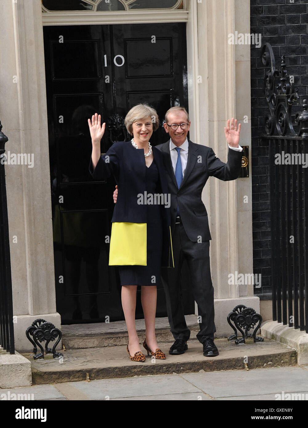 Theresa May arrives at 10 Downing Street with her husband, Philip ...