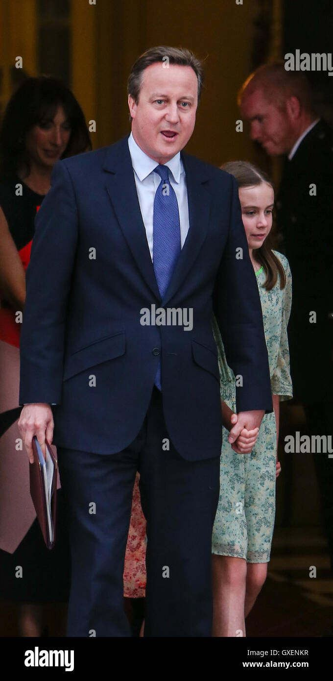 David Cameron and his wife, Samantha, along with their children, leave ...